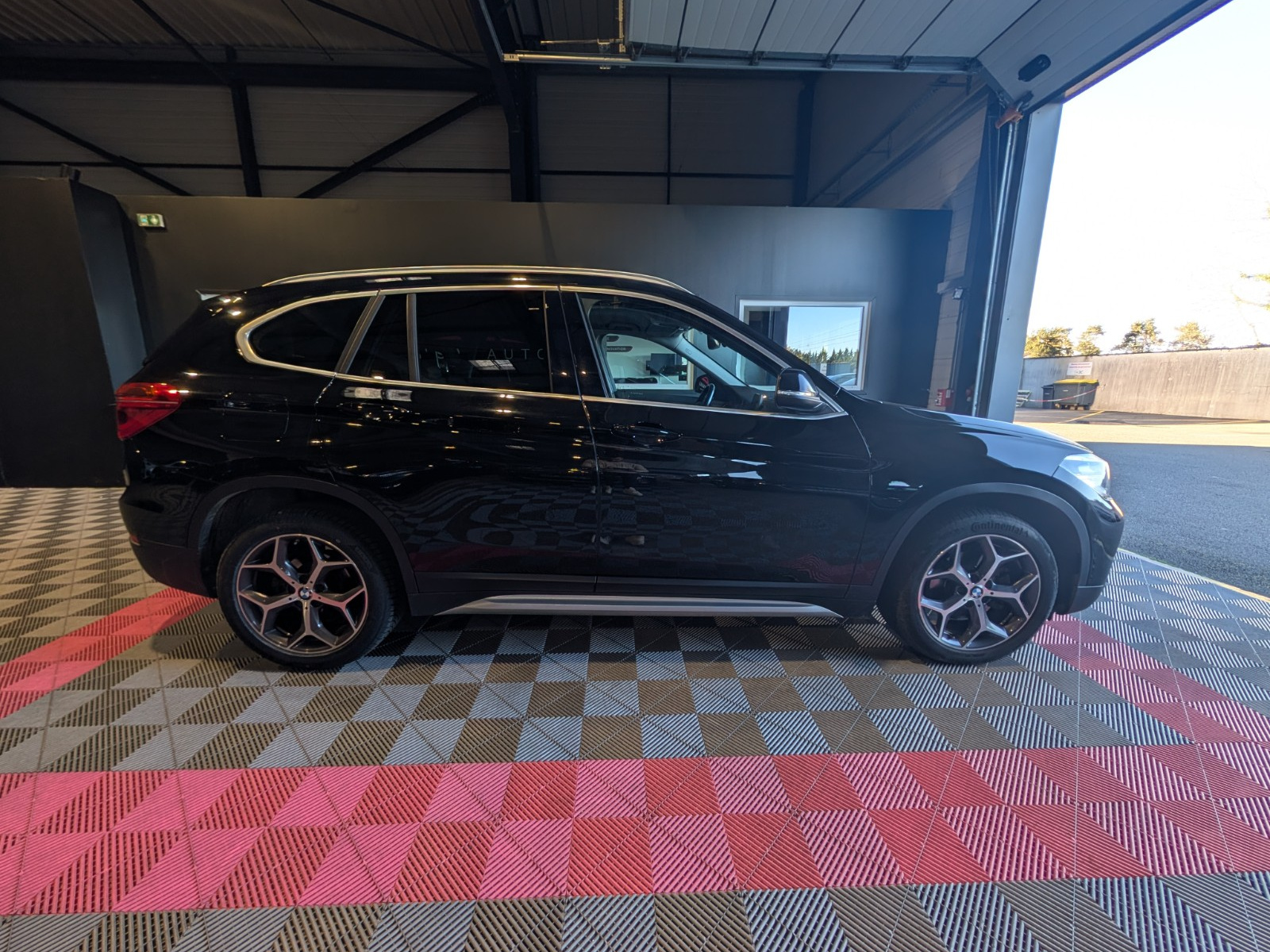 BMW X1 F48 LCI sDrive 18i 140 ch DKG7 xLine